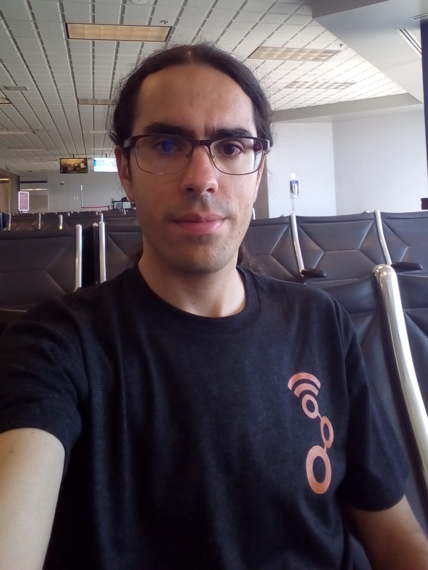 About – Daniel Estévez